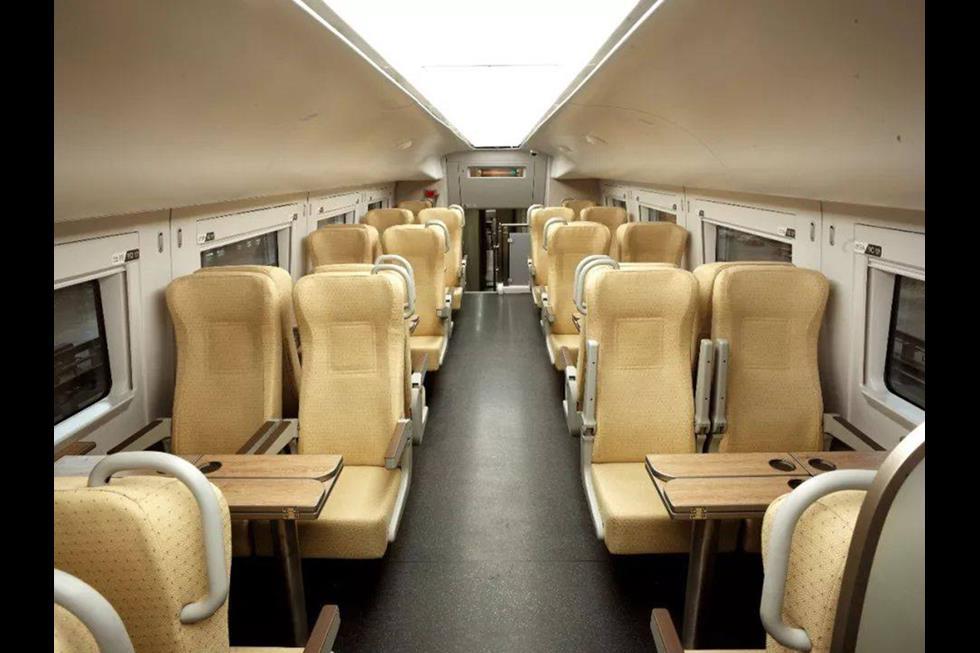 CRRC tests ‘variable configuration’ EMU | News | Railway Gazette ...